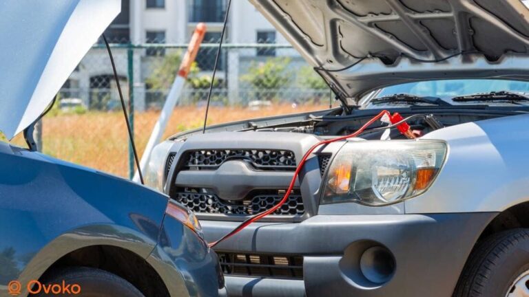 Auton akun lataus akkulaturilla tai käynnistyskaapeleilla | Ovoko